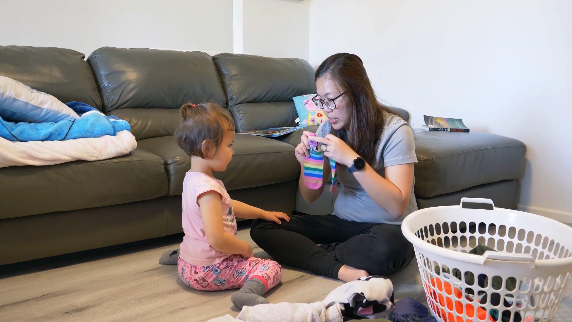 Marinette Laundry - How to Teach Early Pronouns - Online Speechie